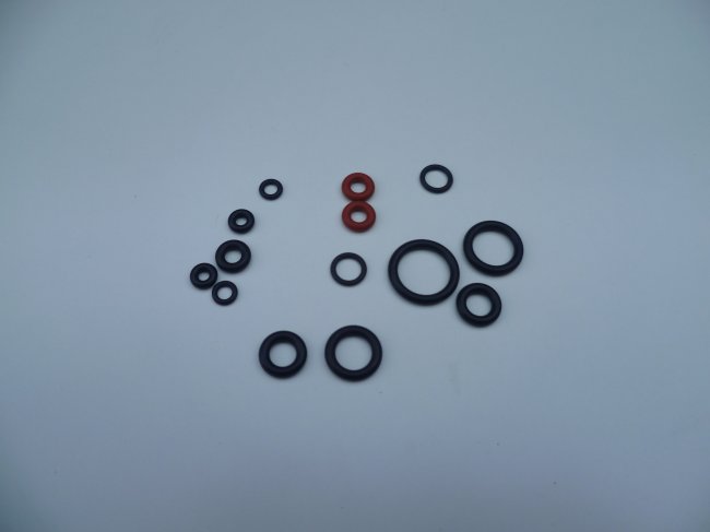 Pack of 14 O-rings of various sizes to cover most replacement ...